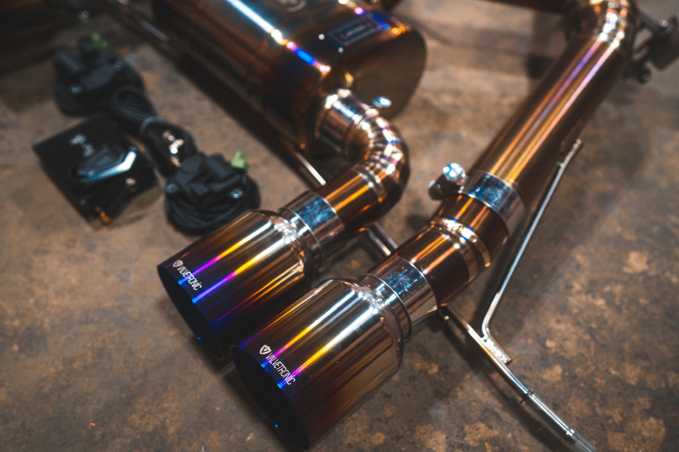 Valvetronic Designs 4.0 Inch Outlet Exhaust Tips (Exclusive) – Euro ...